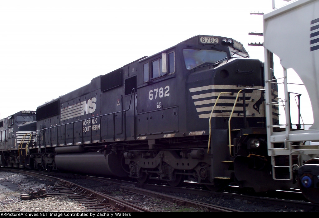 NS 6782